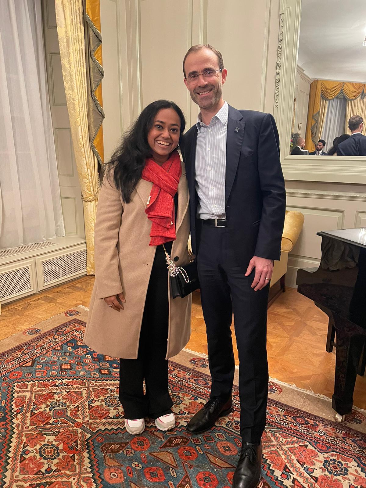 Reflections on my first term at LBS: MBA – Surabhi Mitra, MBA2025 ...